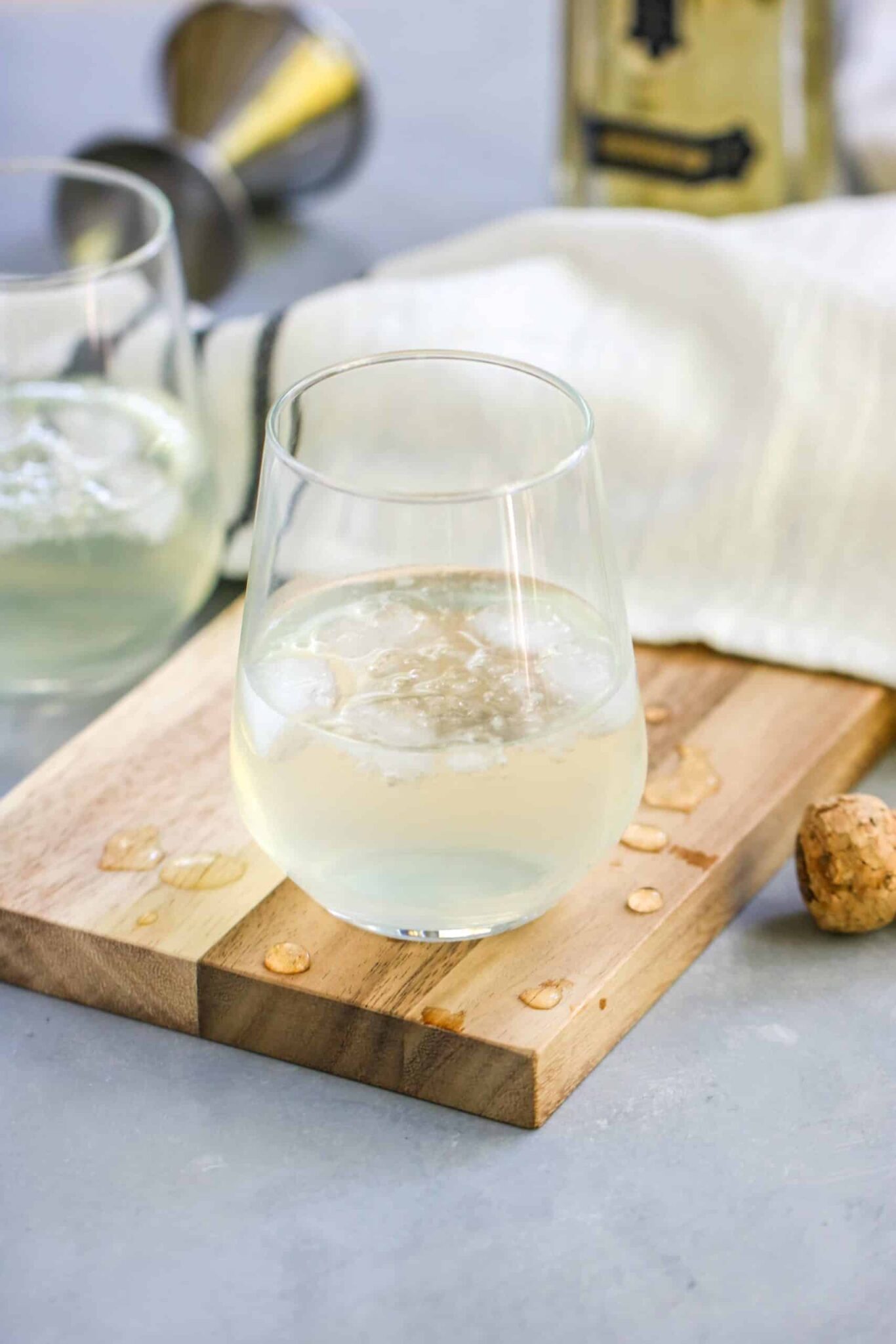 Sparkling Elderflower Lemonade - The Culinary Compass